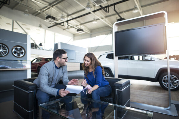 The best Communication Services for Car Dealers with CloudXentral 2024